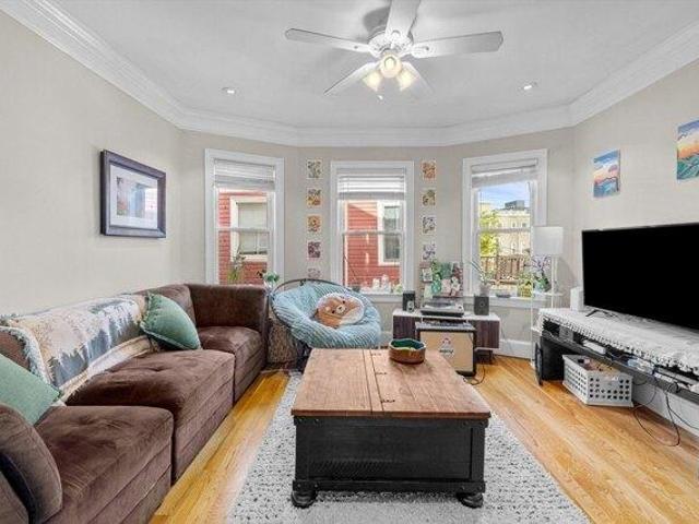 3 bedroom, Boston MA 02125 104149937