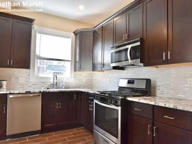 3 bedroom, Boston MA 02125 82105213