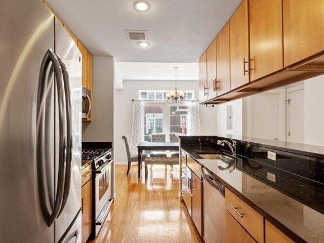 3 bedroom, Boston MA 02126 102633098