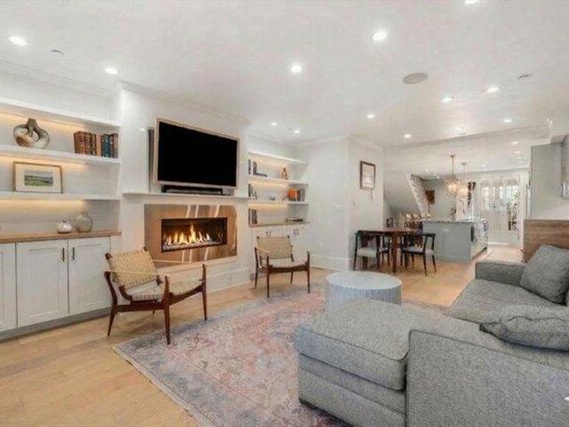 3 bedroom, Boston MA 02127 LS102000201