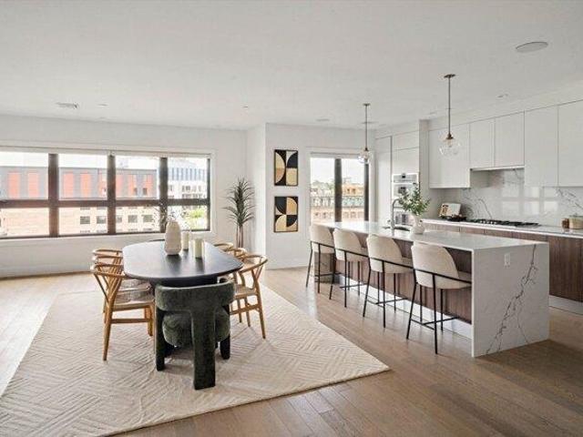 3 bedroom, Boston MA 02127 LS102727072