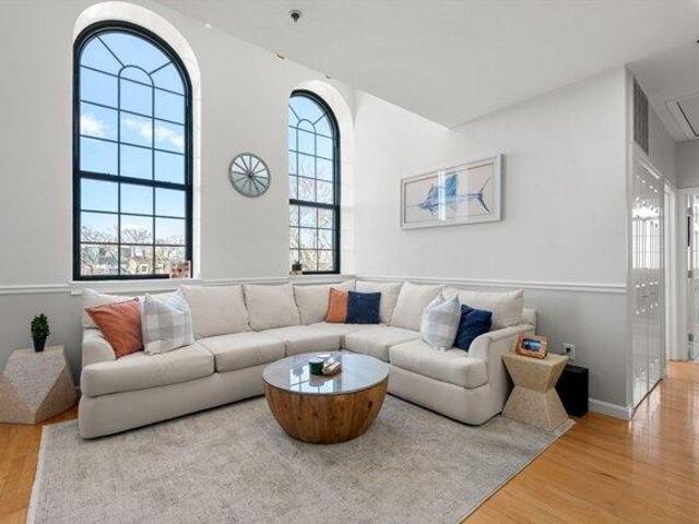3 bedroom, Boston MA 02127 102369845