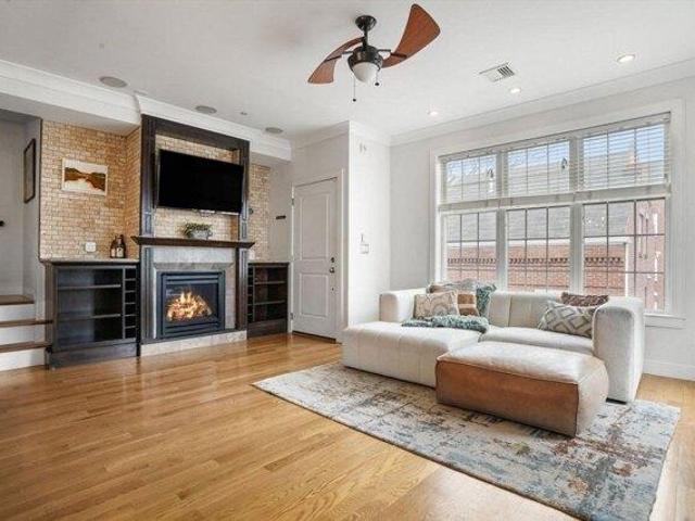 3 bedroom, Boston MA 02127 102566295