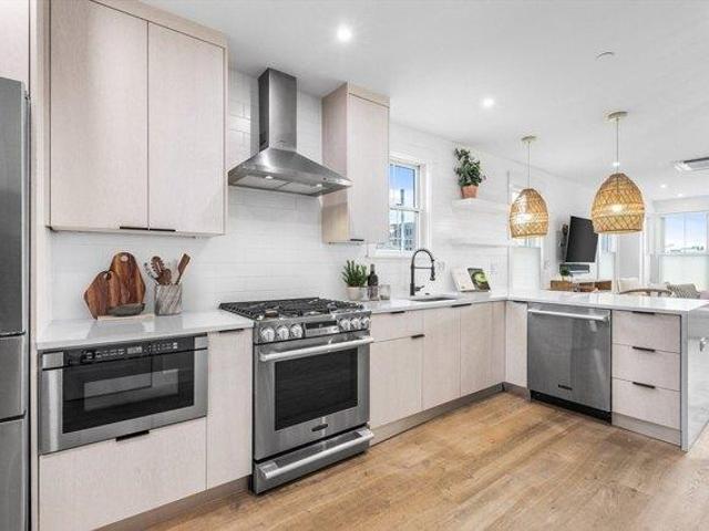 3 bedroom, Boston MA 02127 103125630