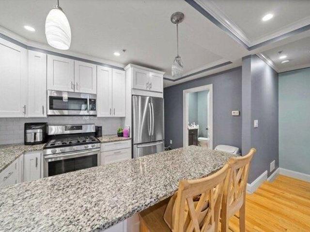 3 bedroom, Boston MA 02127 103126231