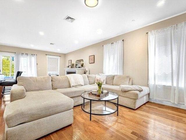 3 bedroom, Boston MA 02127 103127540