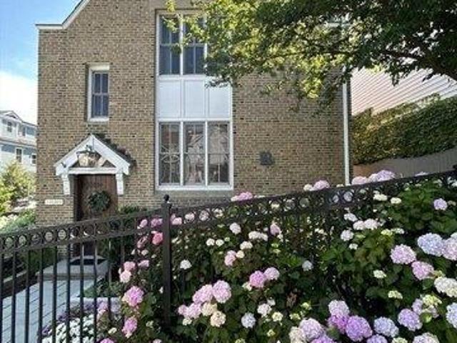 3 bedroom, Boston MA 02127 104717782