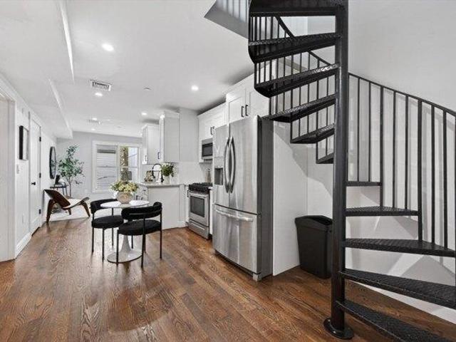 3 bedroom, Boston MA 02128 LS102961769