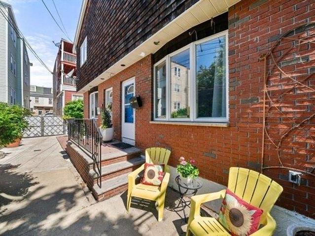 3 bedroom, Boston MA 02128 LS103036995