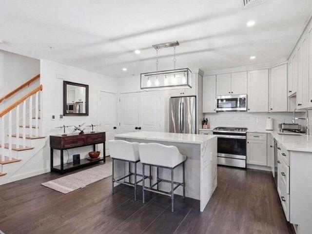 3 bedroom, Boston MA 02128 102370161