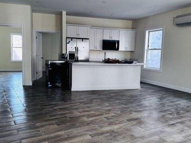 3 bedroom, Boston MA 02128 102728752