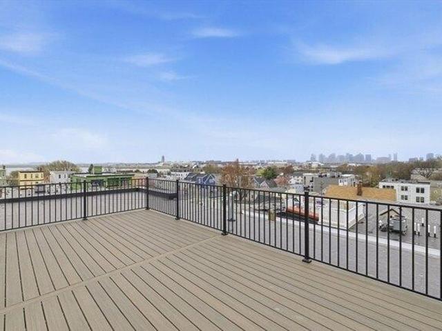 3 bedroom, Boston MA 02128 102961981