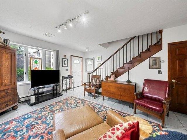 3 bedroom, Boston MA 02128 104330700
