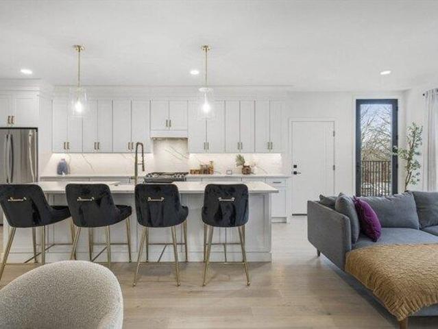 3 bedroom, Boston MA 02128 104410823