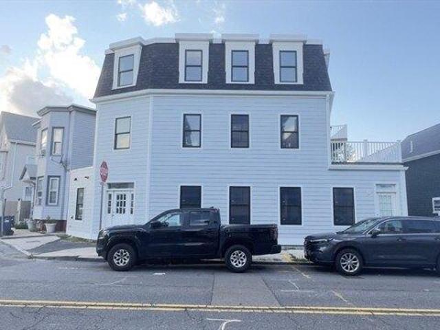3 bedroom, Boston MA 02128 105092502