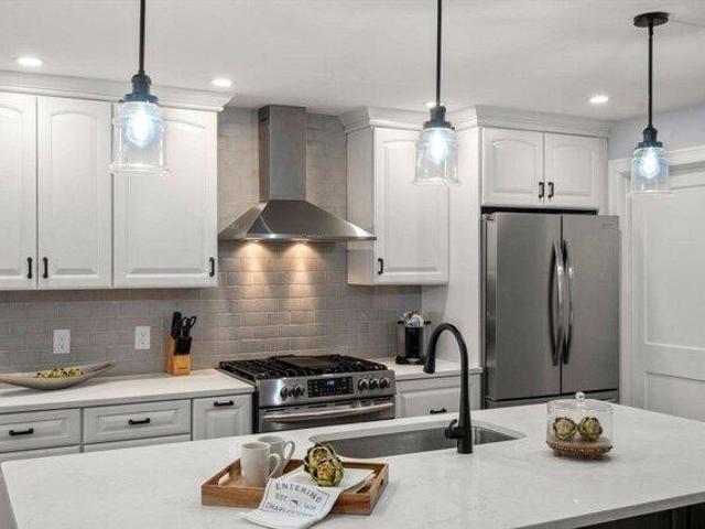 3 bedroom, Boston MA 02129 103073333