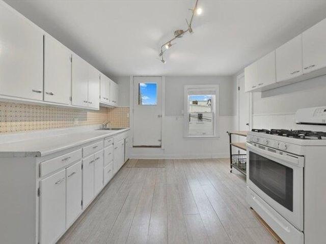 3 bedroom, Boston MA 02129 105160118