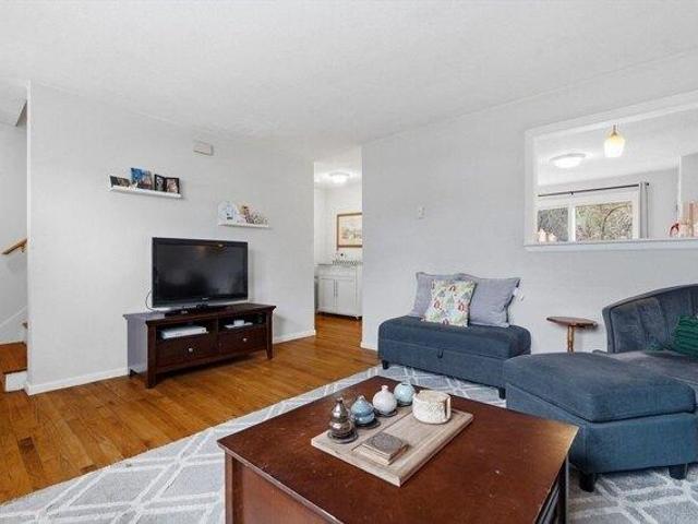3 bedroom, Boston MA 02120 102563865