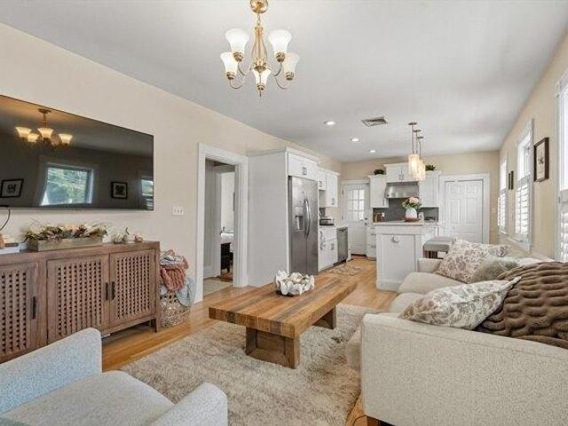 3 bedroom, Boston MA 02122 103667255