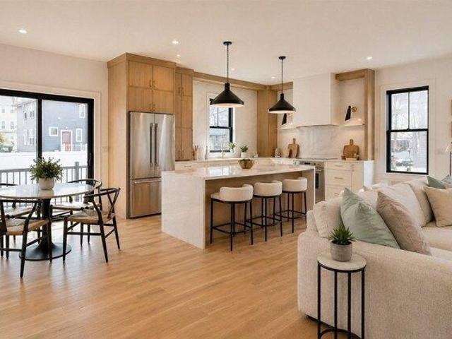 3 bedroom, Boston MA 02135 103440063