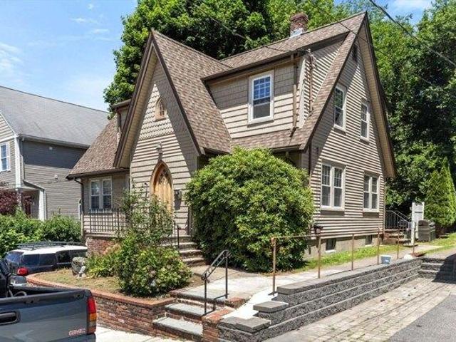3 bedroom, Boston MA 02135 104570331