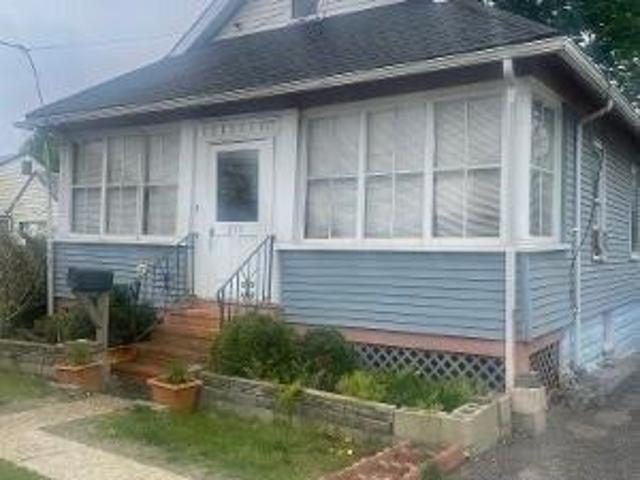 3 bedroom, Boston MA 02136 103430949