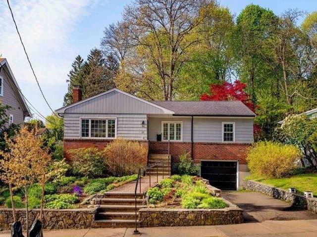 3 bedroom, Boston MA 02130 102565125