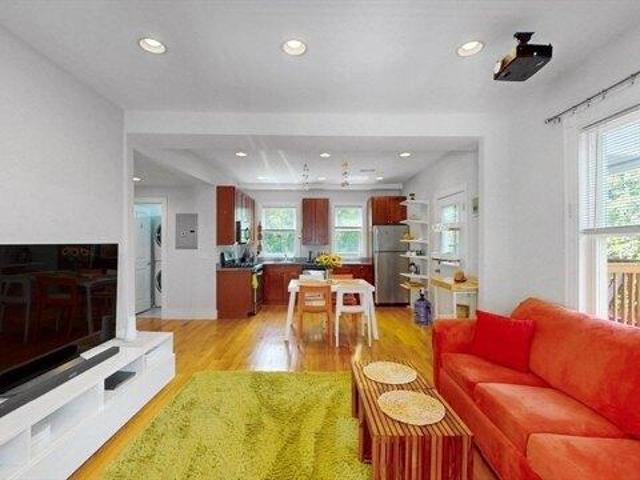 3 bedroom, Boston MA 02130 104352733