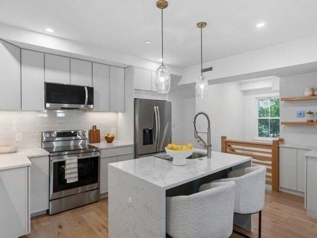 3 bedroom, Boston MA 02130 104410815