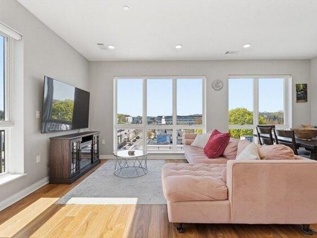 3 bedroom, Boston MA 02130 104510036