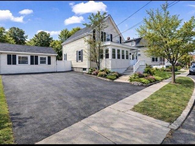 3 bedroom, Boston MA 02132 102282065