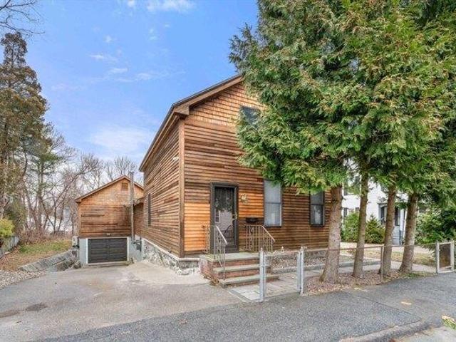 3 bedroom, Boston MA 02132 102476668