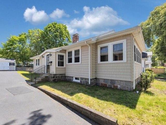 3 bedroom, Boston MA 02132 103442198
