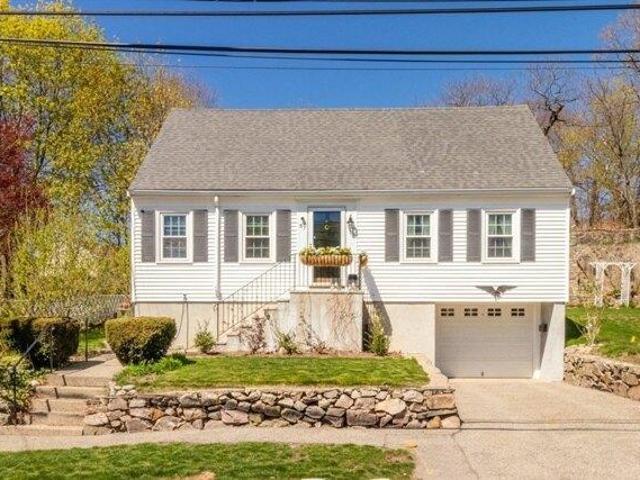 3 bedroom, Boston MA 02132 104692286