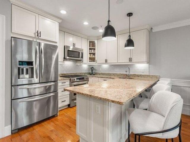 3 bedroom, Boston MA 02132 104608523