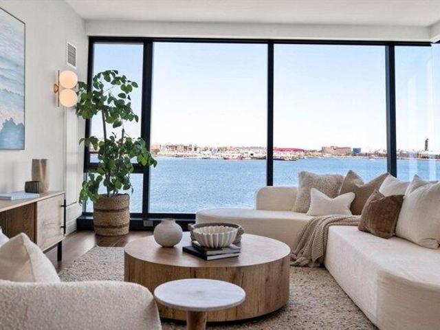 3 bedroom, Boston MA 02210 102559068