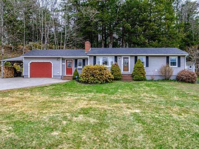 3 bedroom, Bath ME 04530 102444479