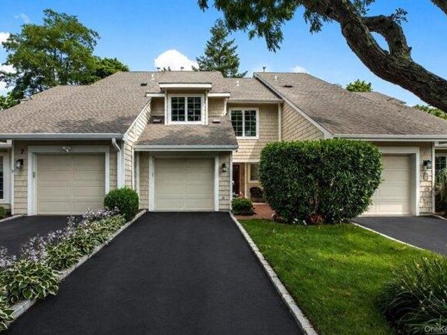 3 bedroom, Bay Shore NY 11706 104898322