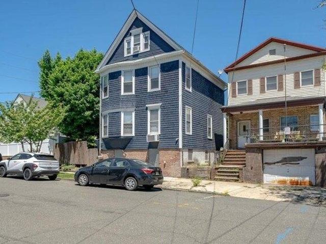 3 bedroom, Bayonne NJ 07002 102827786