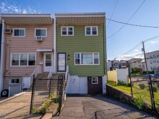 3 bedroom, Bayonne NJ 07002 104479958