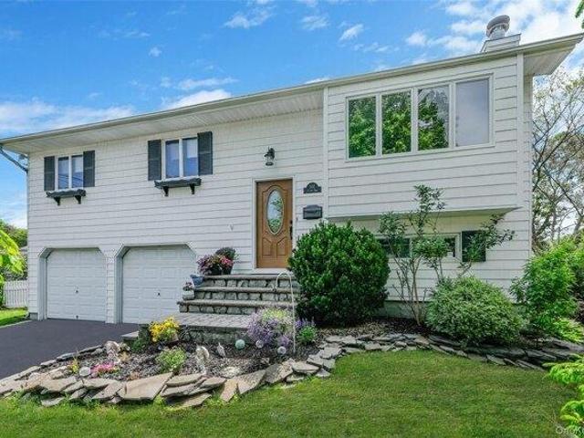 3 bedroom, Bayport NY 11705 103626702