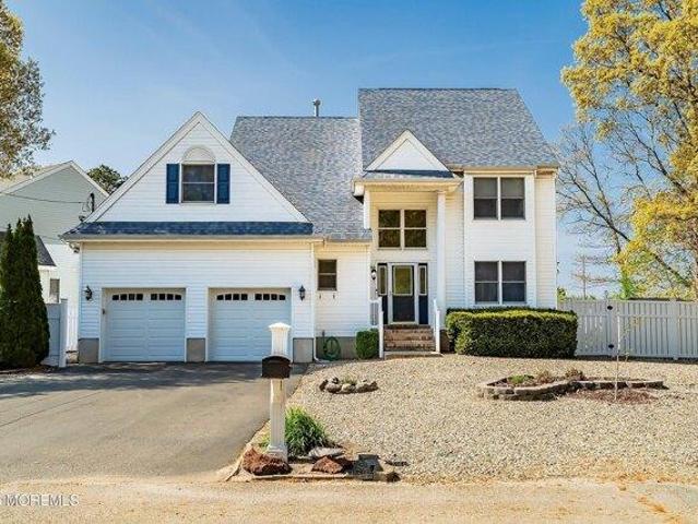3 bedroom, Bayville NJ 08721 102778582