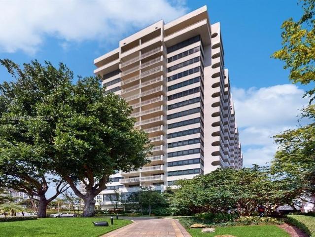 3 bedroom, Bal Harbour FL FL 33154 LS102395572