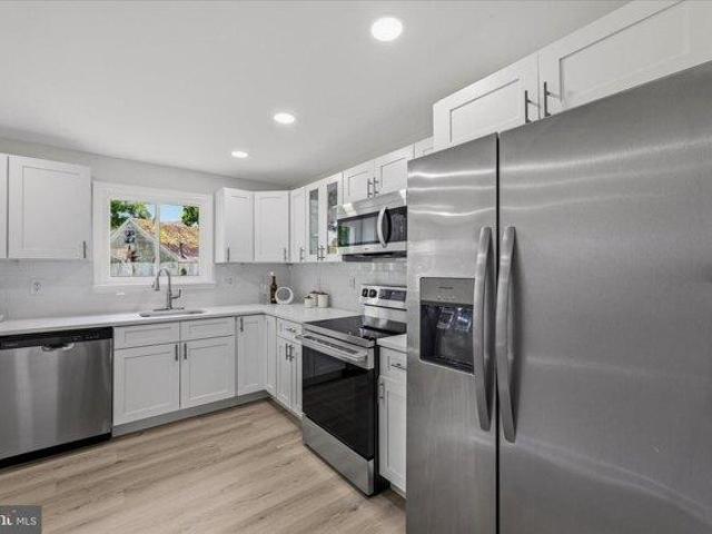3 bedroom, Baltimore MD 21221 103587750