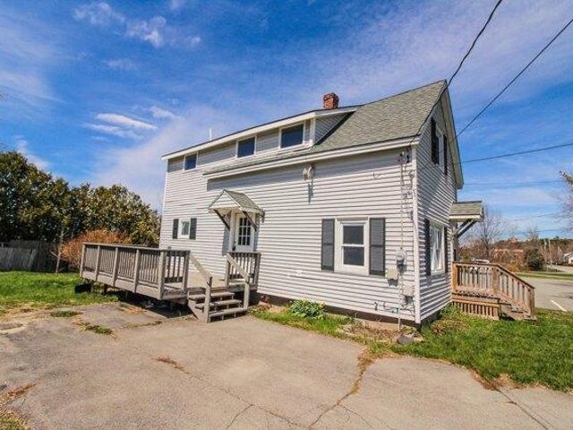 3 bedroom, Bangor ME 04401 102445579