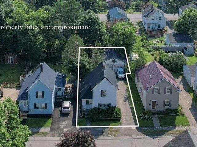 3 bedroom, Bangor ME 04401 104261786