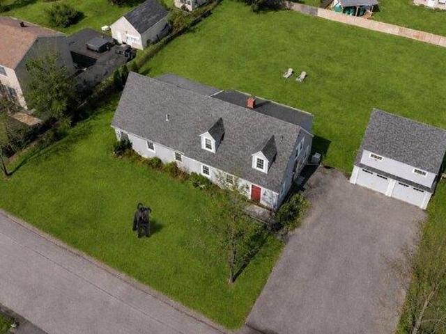 3 bedroom, Bangor ME 04401 104263041