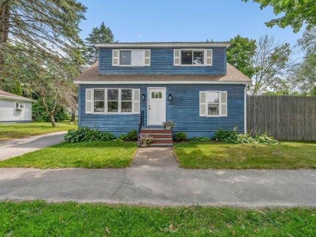 3 bedroom, Bangor ME 04401 104903373