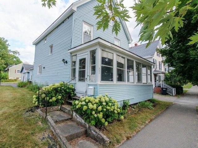 3 bedroom, Bangor ME 04401 105171933