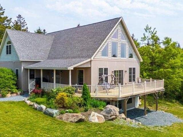 3 bedroom, Bar Harbor ME 04609 103224323